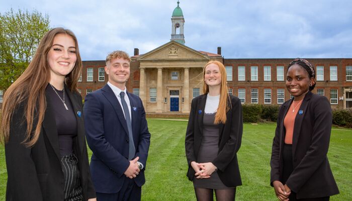 Sixth Form - The Hemel Hempstead School